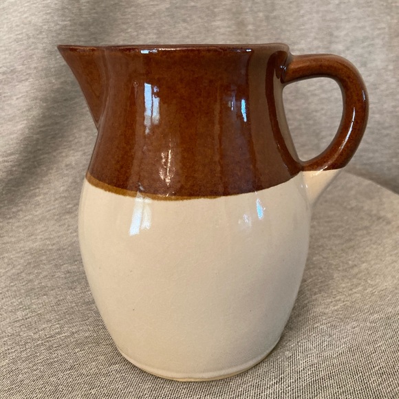 Dining | Roseville Farm Jug Brown And Beige Vintage | Poshmark